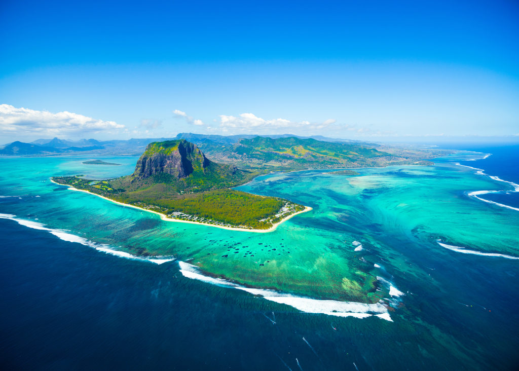 L'île Maurice Mauritius en anglais, autrefois l'isle de France / VIP'S H'OM L'île Maurice Mauritius en anglais, autrefois l'isle de France / VIP'S H'OM